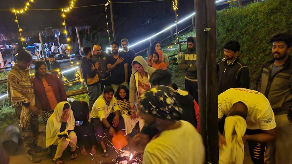 Vibes Kanthalloor Camping | Kanthalloor Camping , Tent Kanthalloor ...